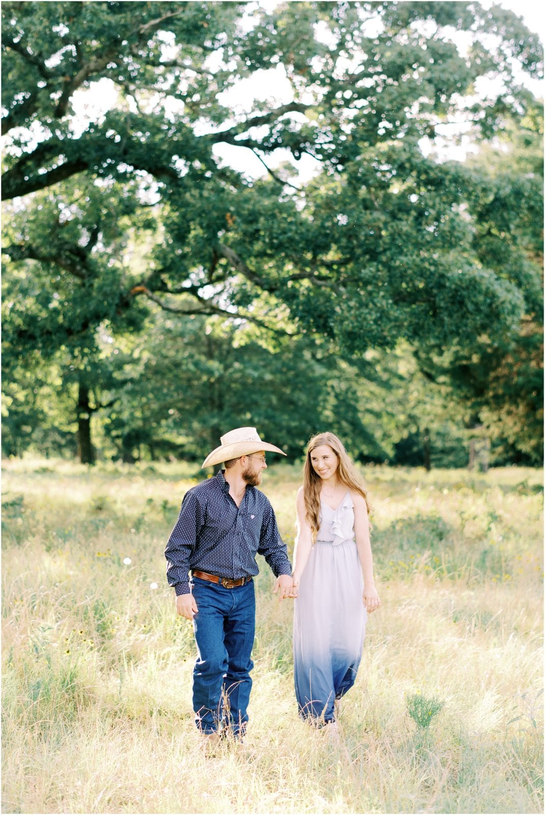 Texas Ranch Engagement Session | Morgan & Jesse | Texas Wedding ...