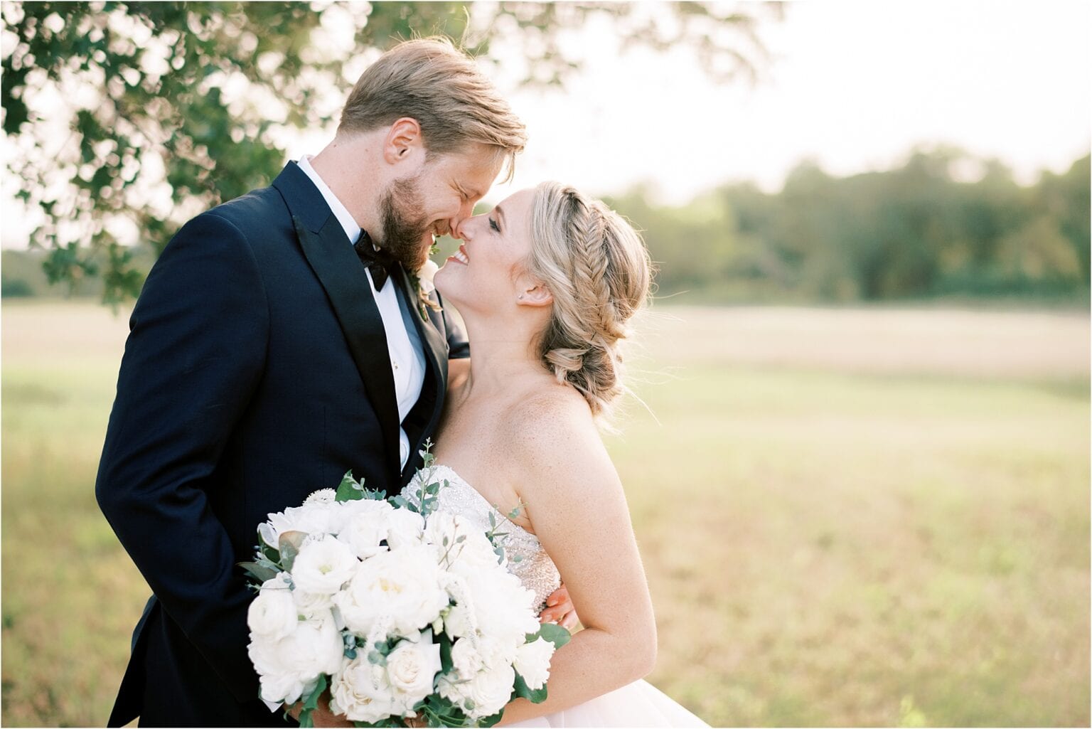 Springtime Flying V Ranch Wedding | Madison + Connor | Texas Wedding ...